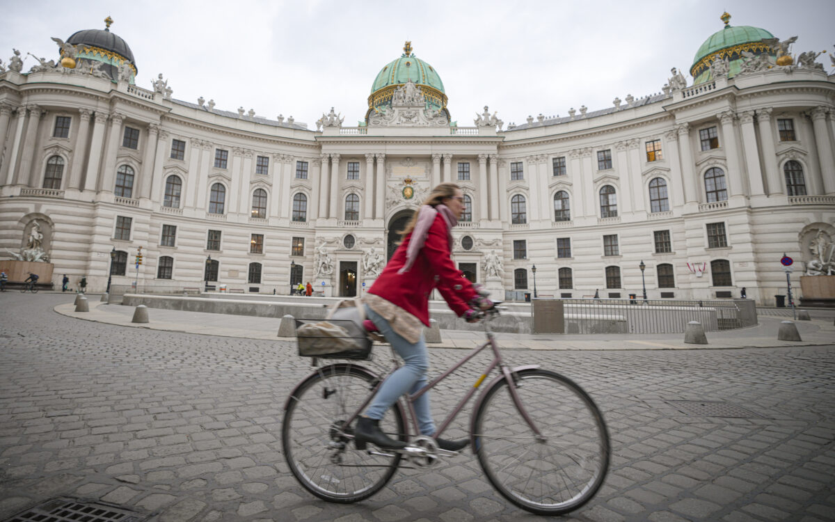 ‘Annoyed’: Austria’s national lockdown dampens holiday mood | News ...